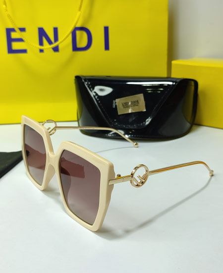 Sunglasses Archives - Page 2 of 5 - Amazon Leftover Pakistan